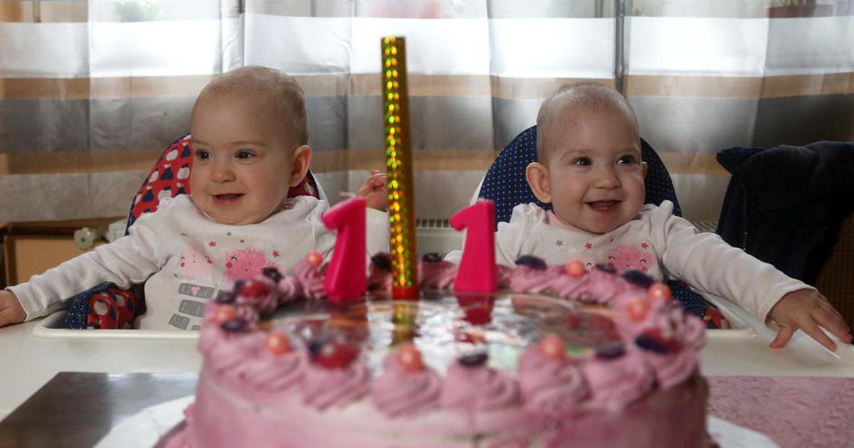 Prve hrvatske uspješno razdvojene sijamske blizanke proslavile prvi ...